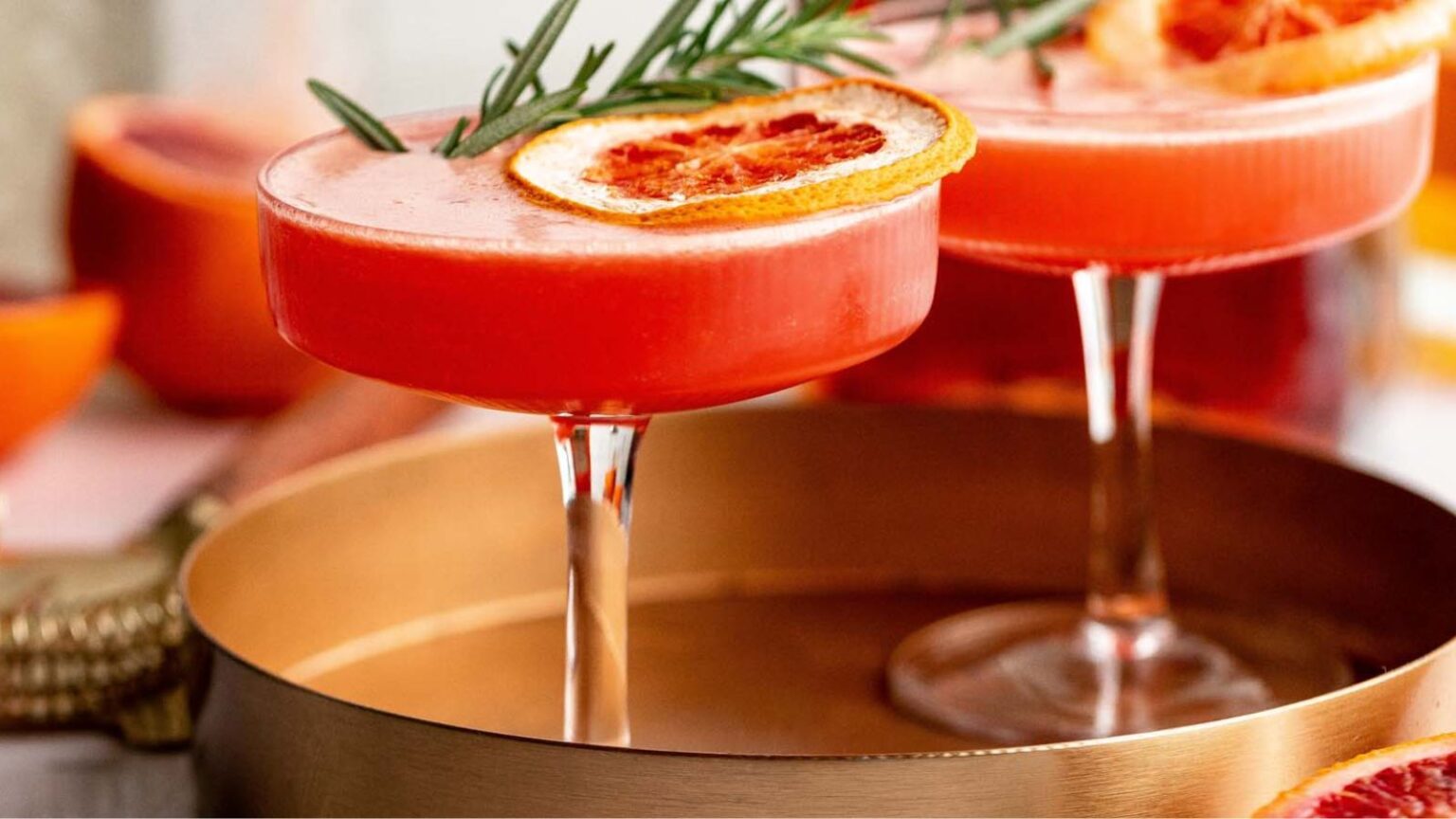 20 Sophisticated Pink Cocktails Perfect for Valentine's Day | Libation ...